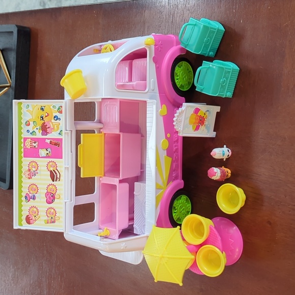 Shopkins | Toys | Shopkins Scoops Ice Cream Truck | Poshmark